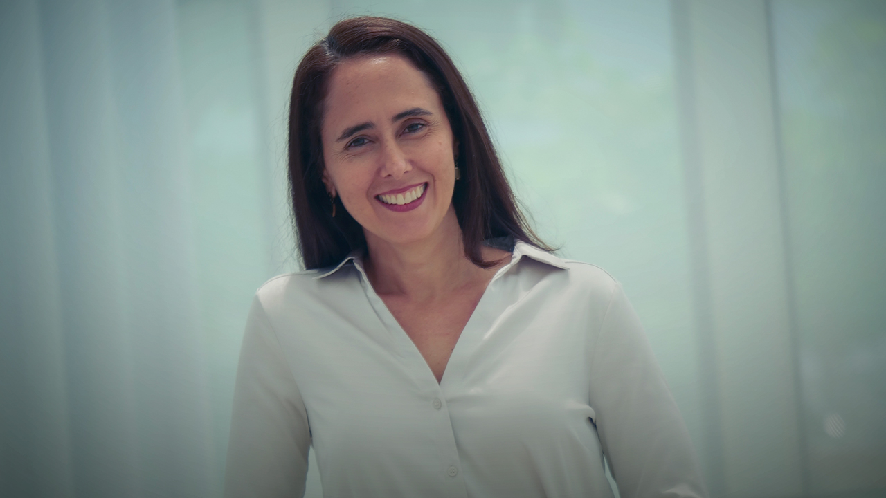 MARÍA DEL PILAR RODRÍGUEZ: LAS MUJERES LIDERAN DIFERENTE